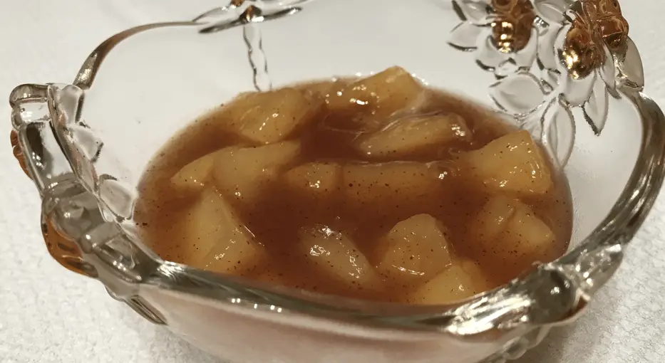 Spiced Pineapple Sauce with Cinnamon and Cloves | Vintage Cooking